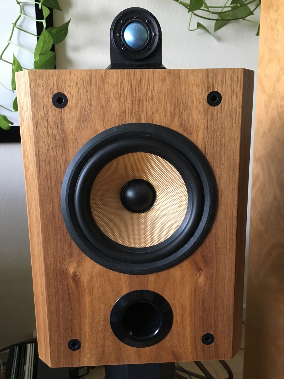 Bowers Wilkins 50 Years Anniversary FLOYD Interactive